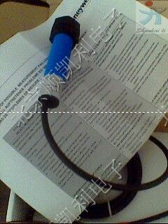 943-F4Y-2D-1C0-180E-传感器 速度和位移传感器